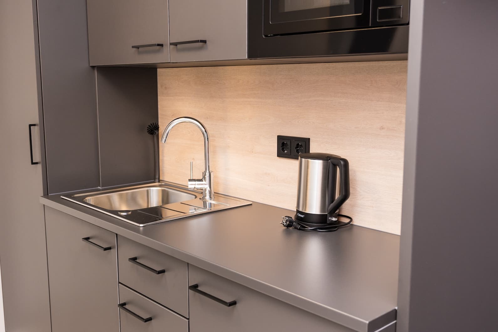 Der Snack heiligt die Mittel - JustStay · Hotels und Apartments · Jetzt ...